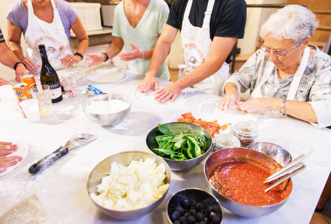 Senior Cooking Classes: Culinary Adventures for Foodies - Kingdom Key ...